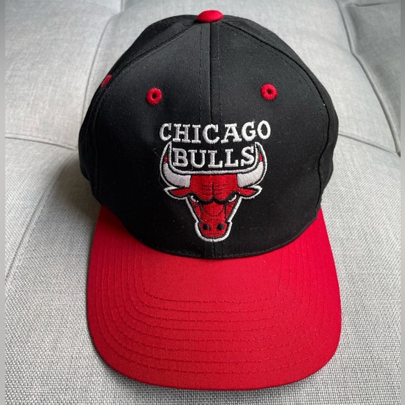 NBA | Accessories | Chicago Bulls Vintage 9s Hat | Poshmark